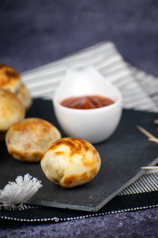 Cake Pop Maker Savory Pizza Bites - In the Kitch