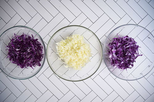 How to Shred Cabbage: 3 Ways - In the Kitch