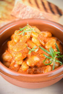 Electric Skillet British-Style Beans in Tomato Sauce - In the Kitch
