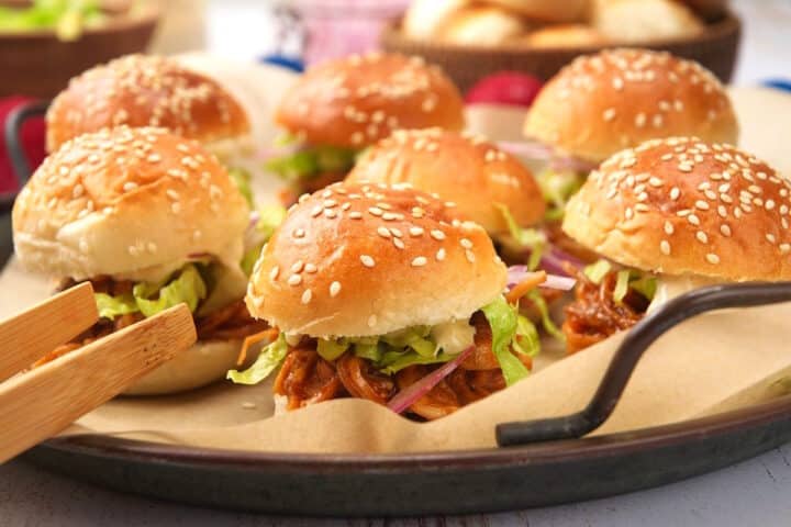 4th of July Pulled Pork Sliders - In the Kitch