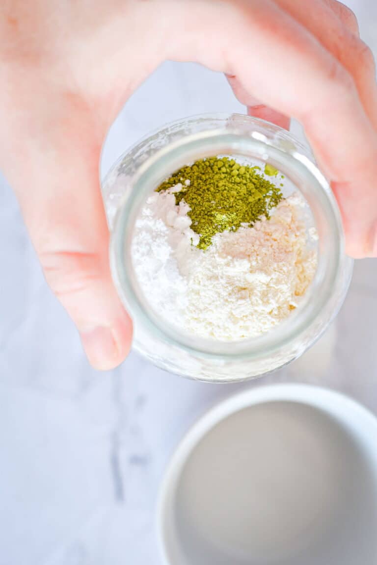 Homemade Vegan Matcha Powder Mix (+ Latte) - In the Kitch