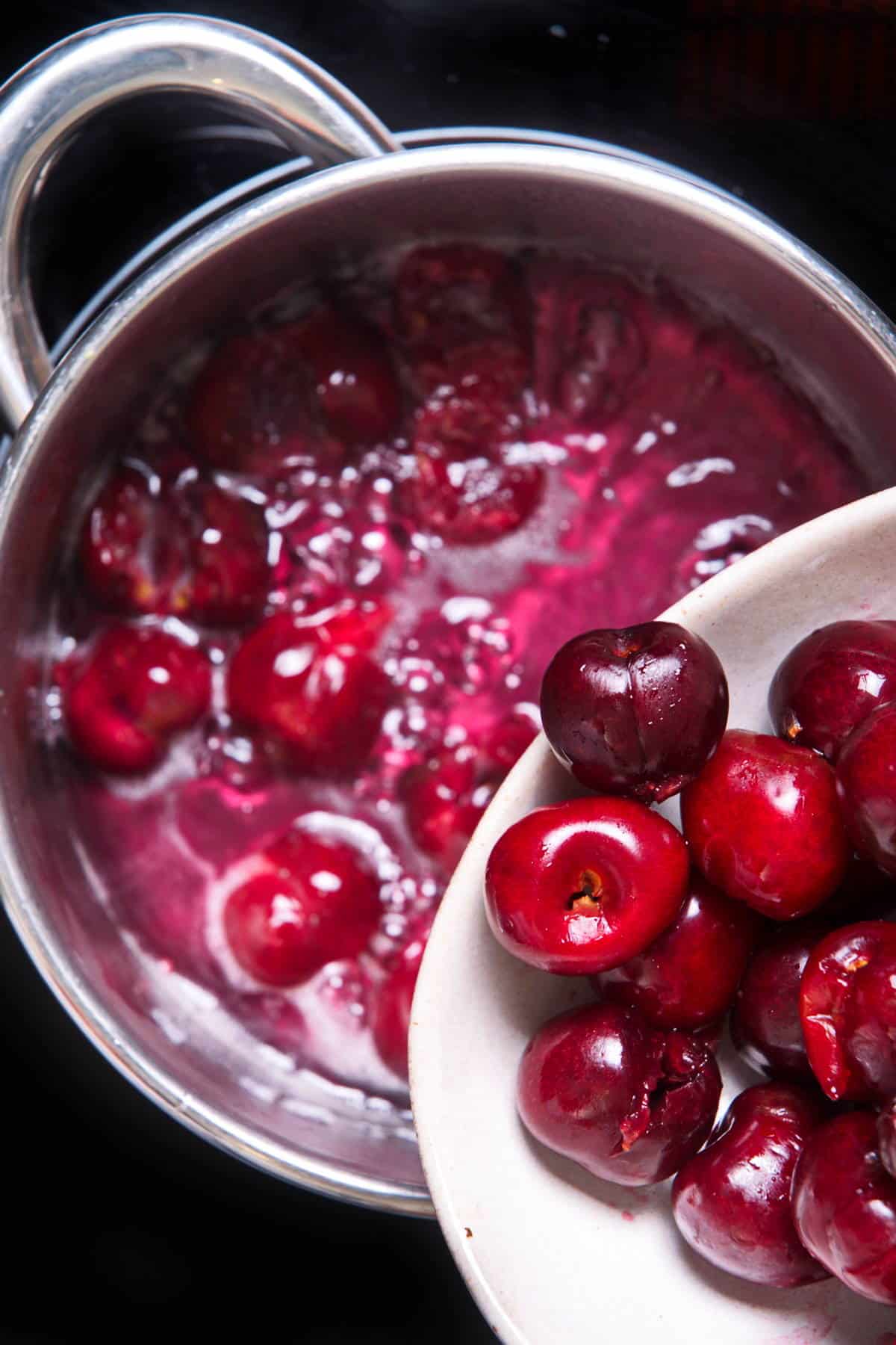 How to Freeze Cherries 2 Ways - In the Kitch