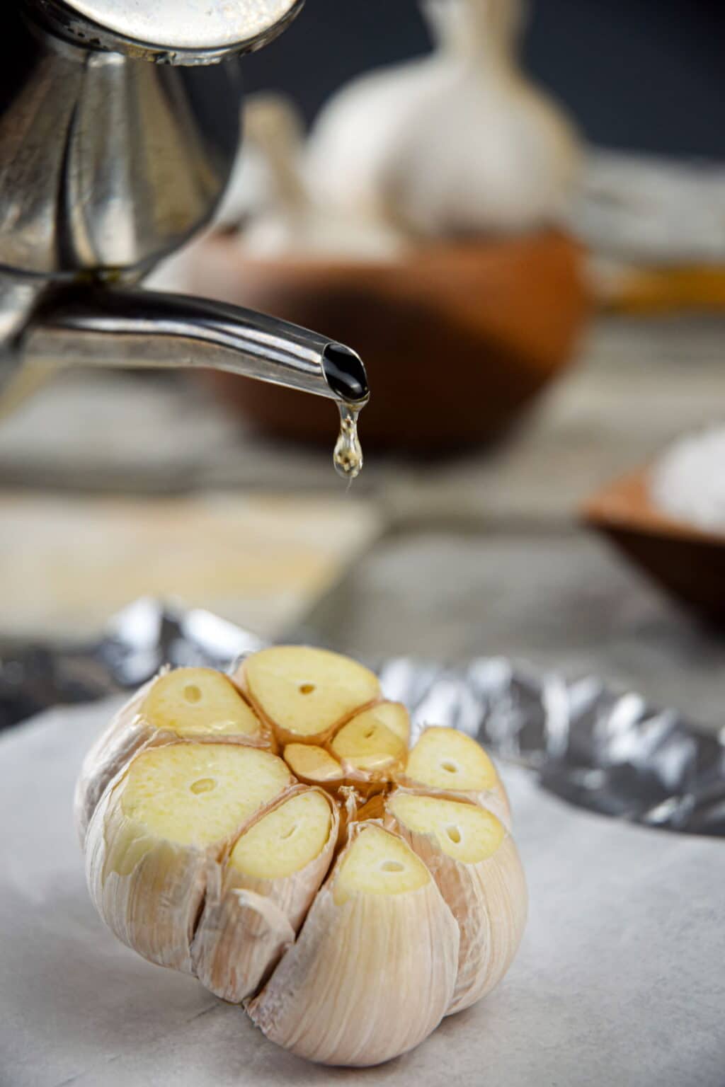 How to Roast Garlic in the Oven (Cloves, Bulbs + in Foil) - In the Kitch
