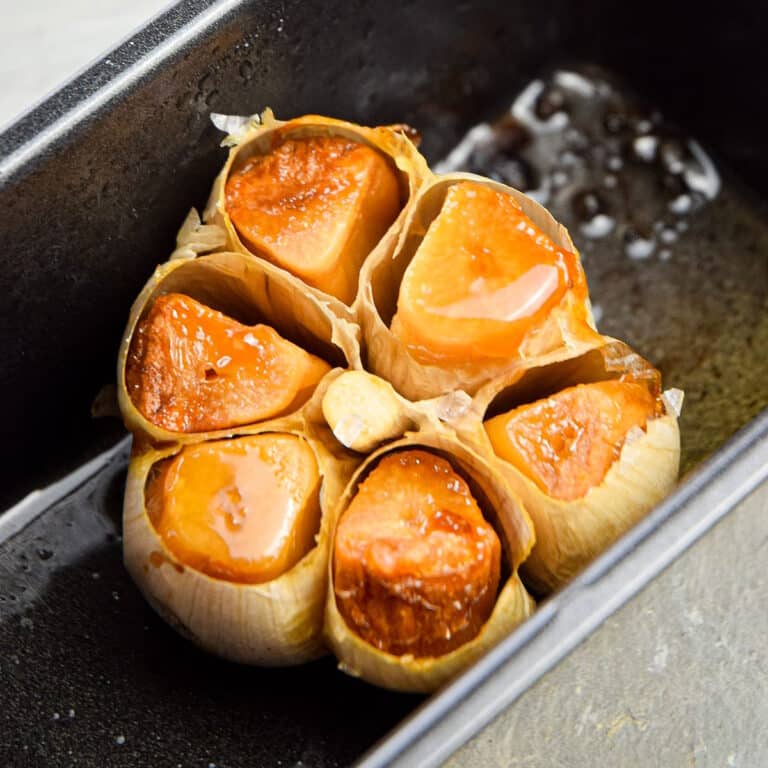 How to Roast Garlic in the Oven (Cloves, Bulbs + in Foil) - In the Kitch
