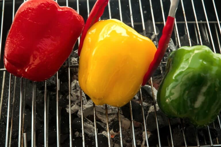 How to Grill Peppers - In the Kitch