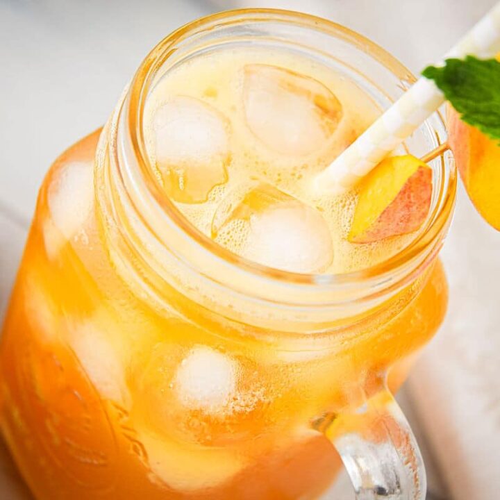 Iced Peach Green Tea - In the Kitch