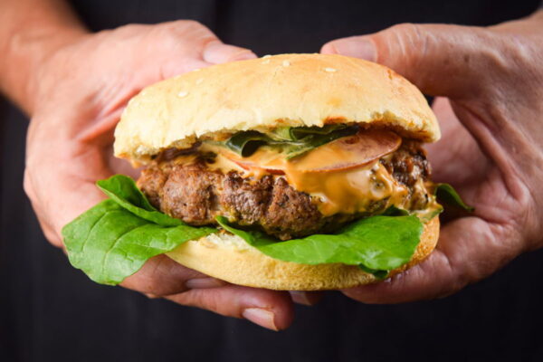 Kimchi Beef Burgers with Creamy Kimchi Sauce - In the Kitch