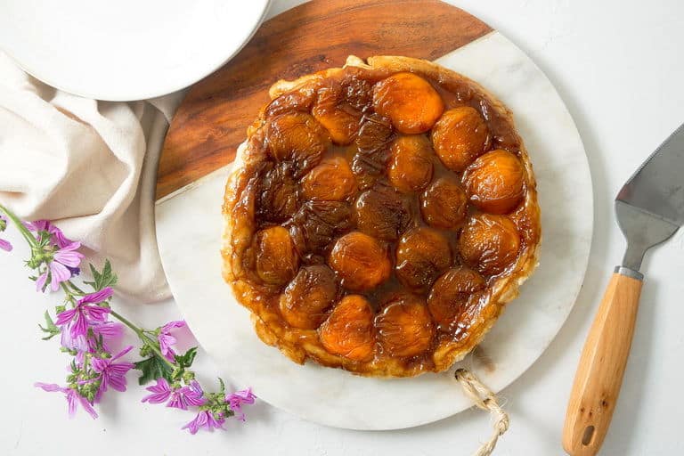 Peach Tarte Tatin (Video) - In the Kitch