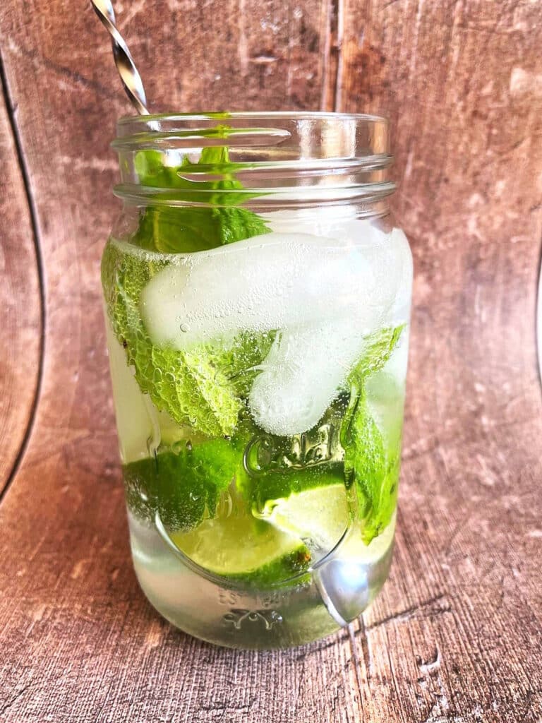 Classic Mojito Mocktail - In the Kitch
