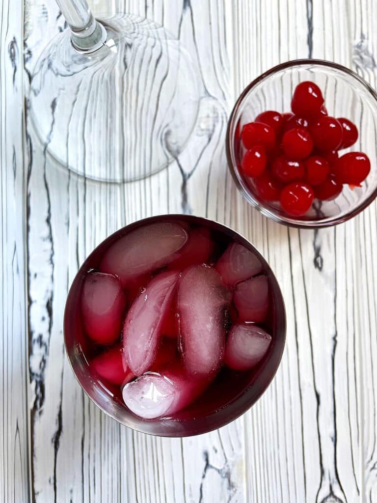 Hibiscus Tea Cosmo - In the Kitch