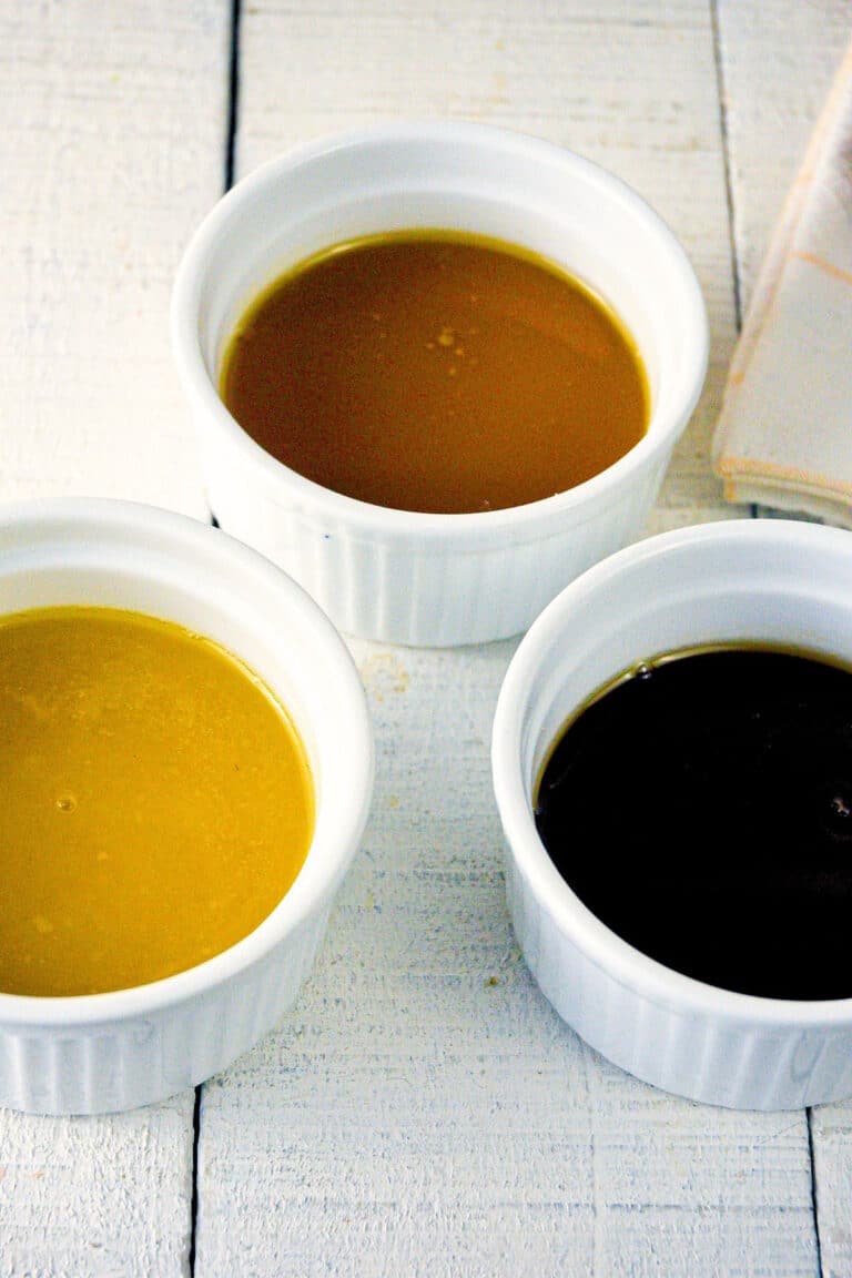 How to Make a Roux - In the Kitch