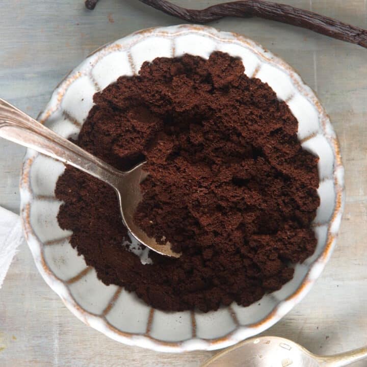 How to Make Vanilla Powder - In the Kitch